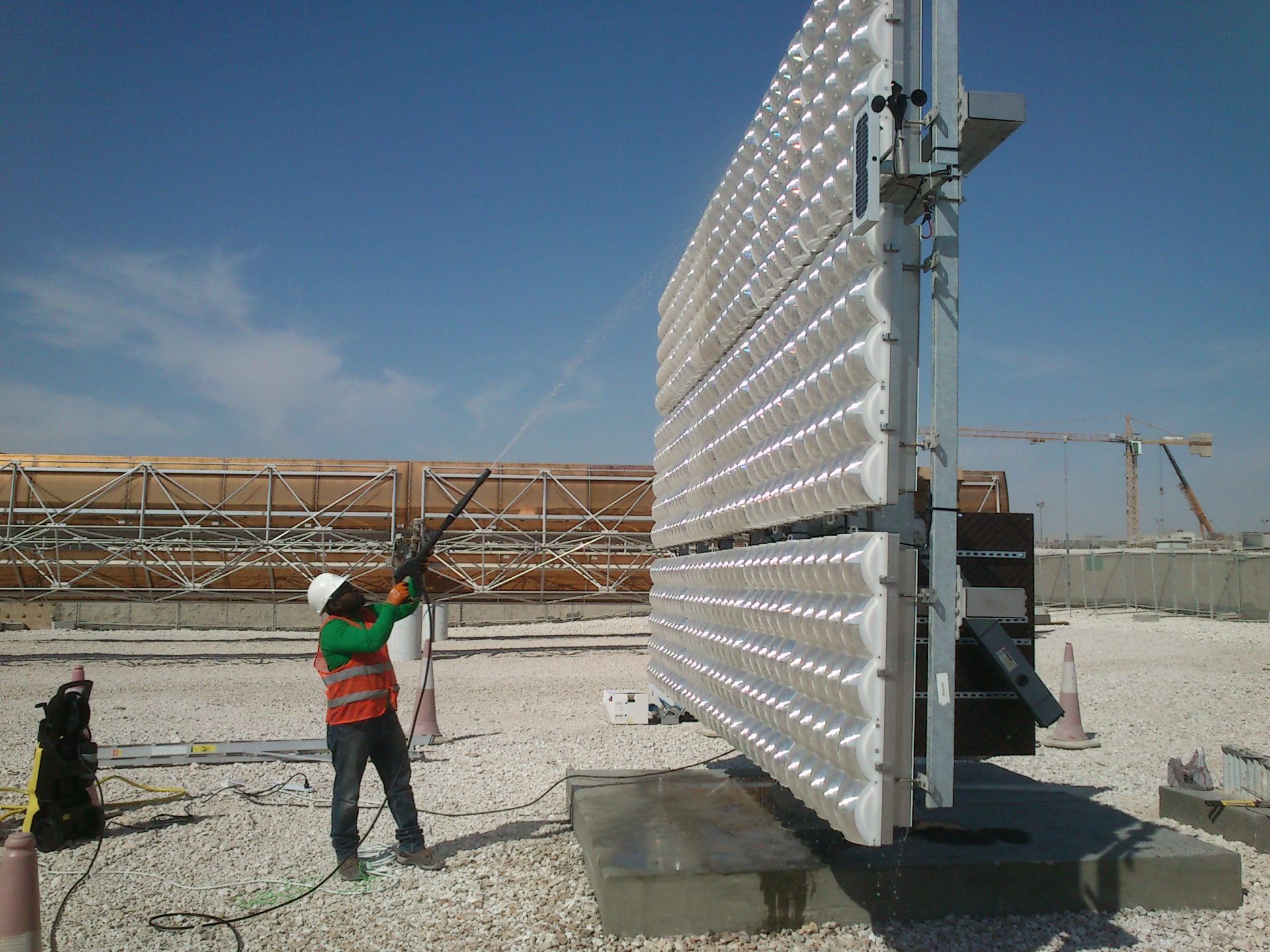 Low profile CPV system designs - BSQ Solar